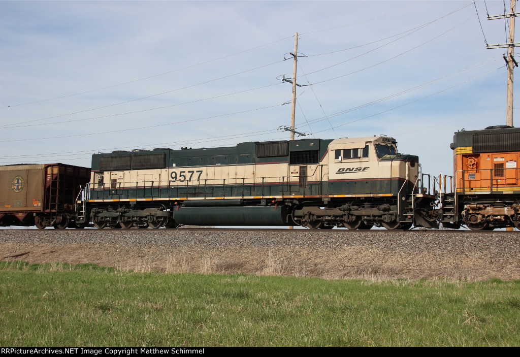 BNSF 9577